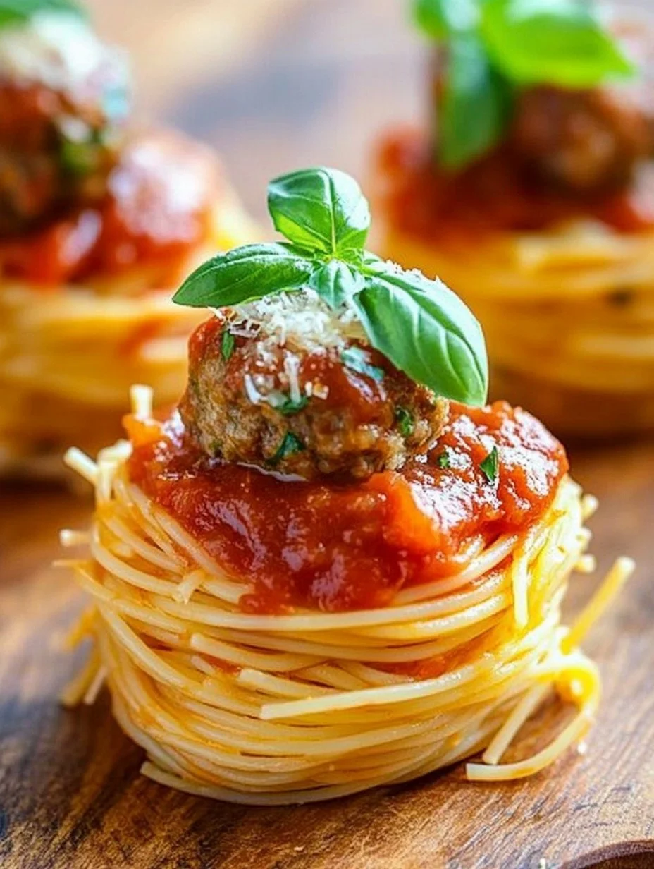 Mini Spaghetti and Meatball Bites